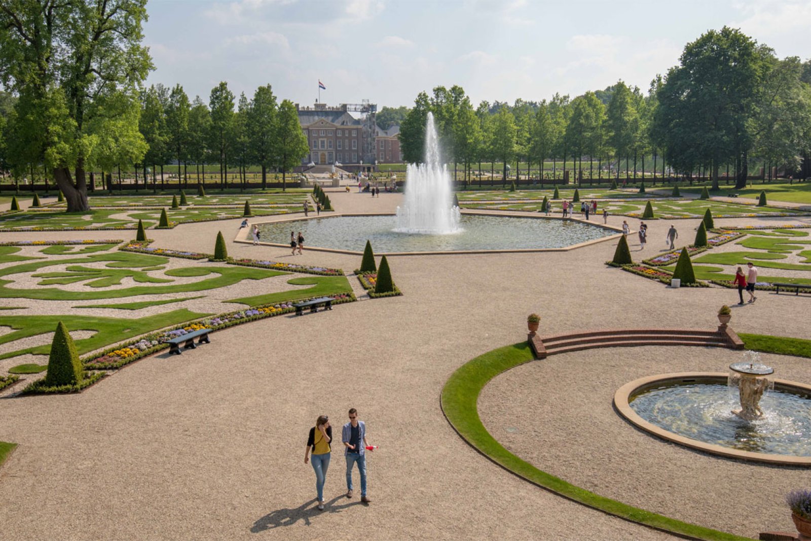 Het Loo Palace - Royal palace in Apeldoorn - Holland.com